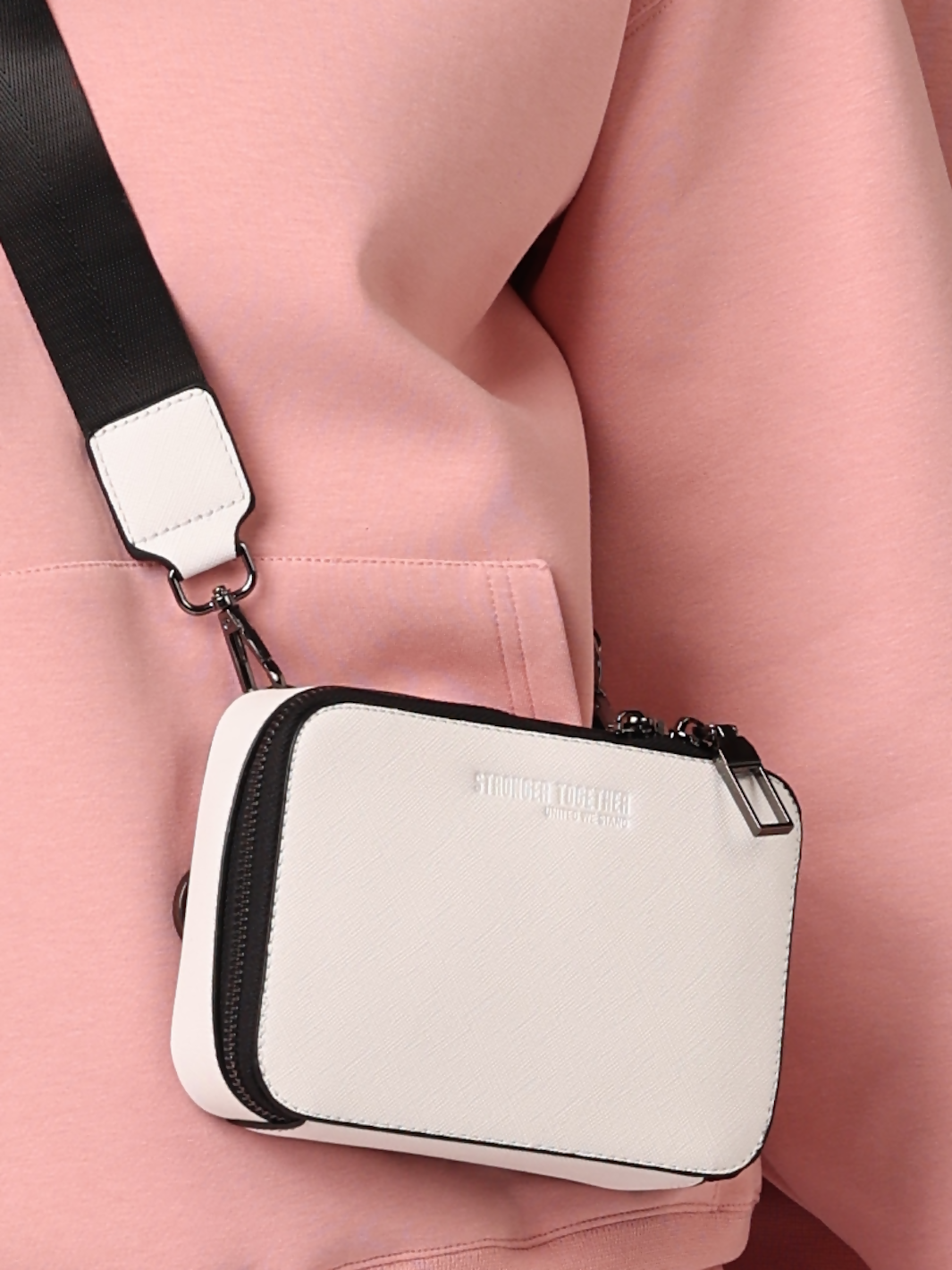 Cross Body Twins Bag Off White – LINK