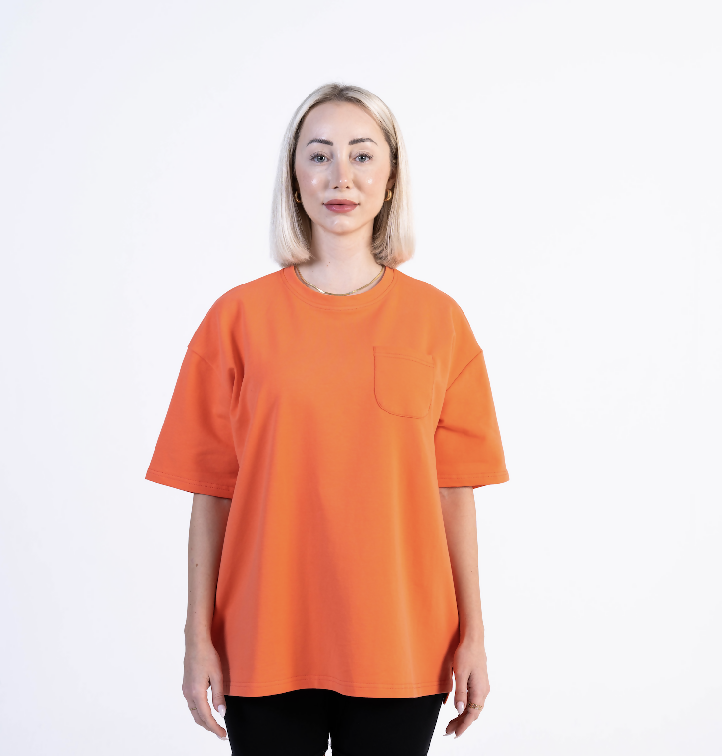 Hiya oversized pocket T-shirt – LINK